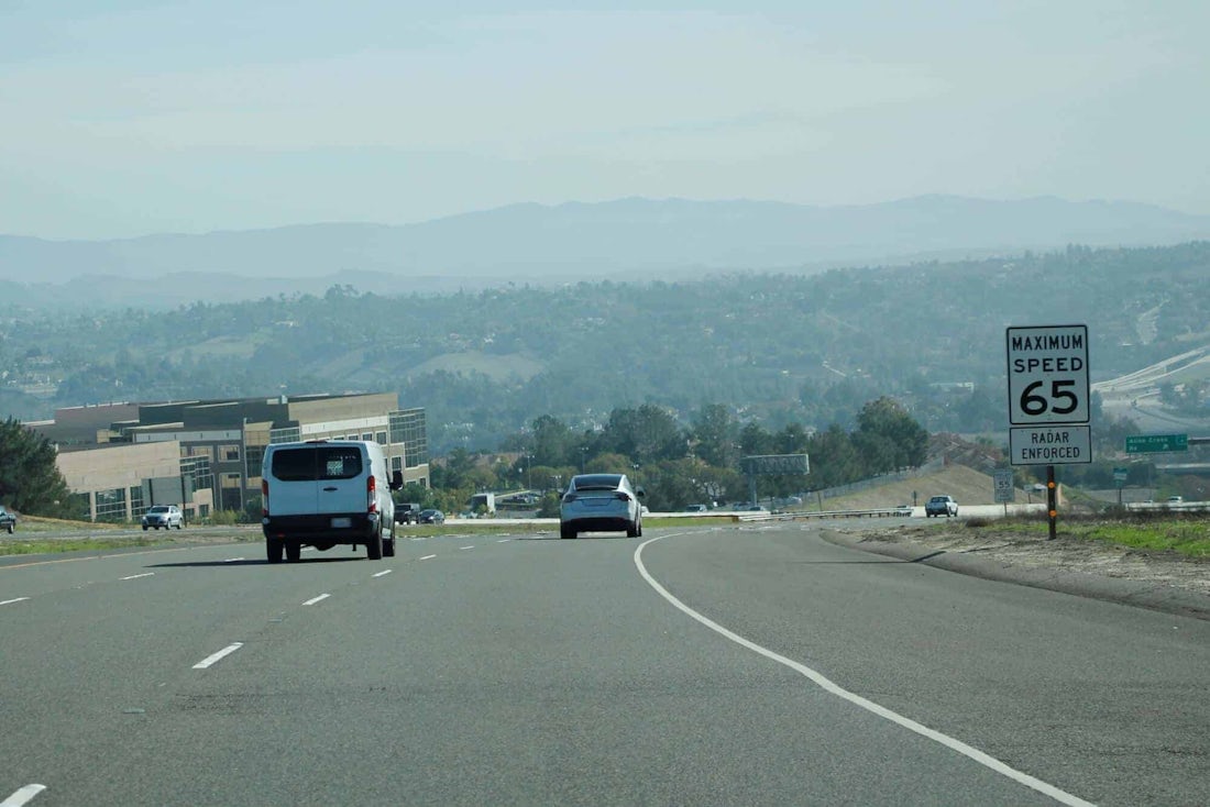 California Speed Limits & Laws Explained: A Driver's Guide