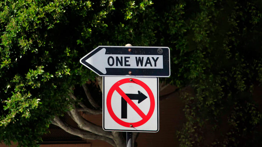 One-Way Streets Explained | Zutobi Drivers Ed