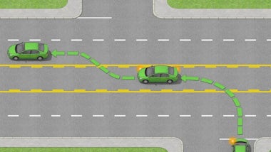 Center Turn Lane Rules Explained | Zutobi Drivers Ed