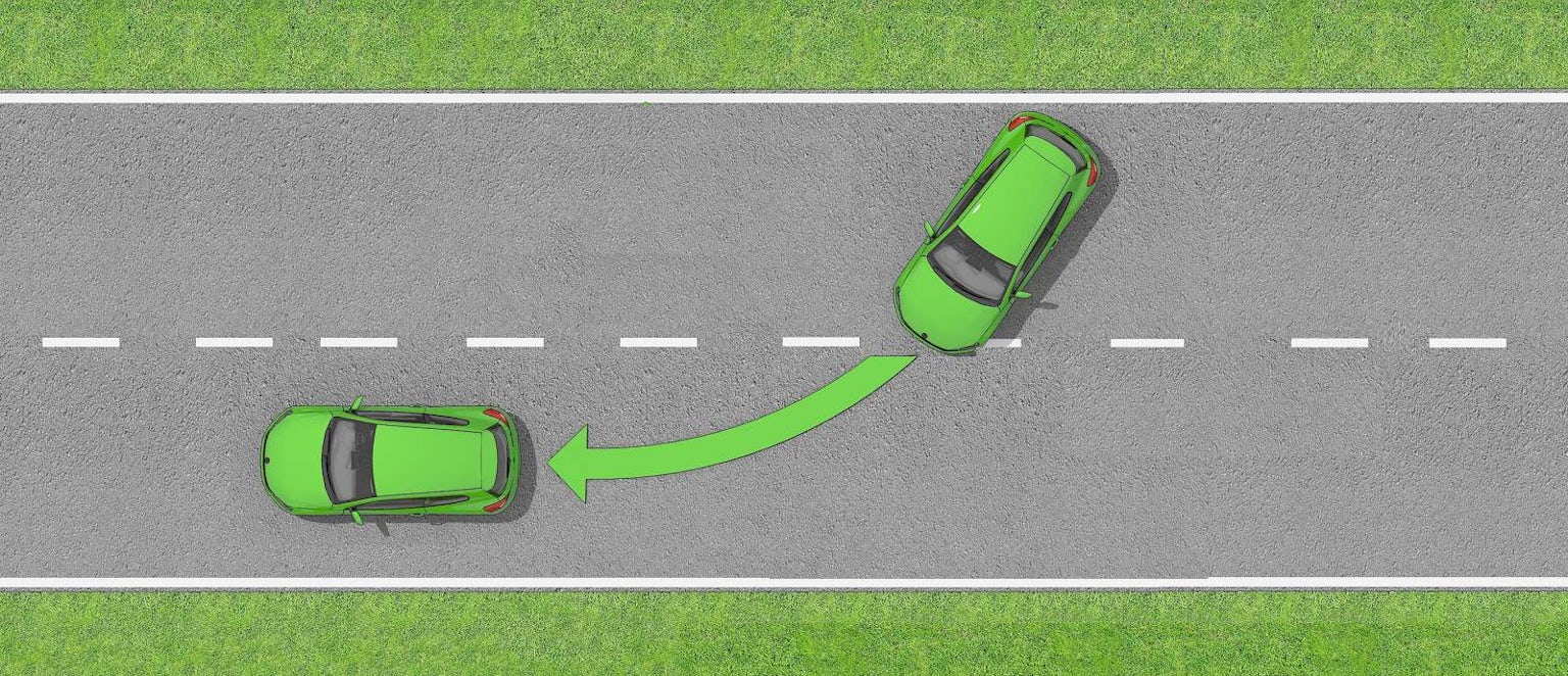 How to Do a Three Point Turn in 4 Steps | Zutobi