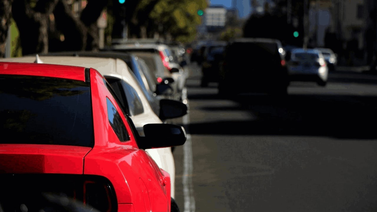 How to Parallel Park for Beginners: Step-by-Step Guide