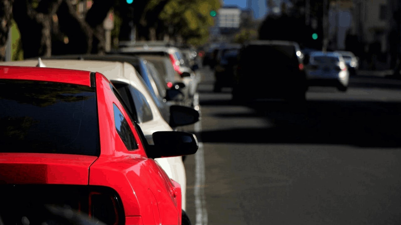 How to Reverse Parallel Park: Step-by-Step Guide