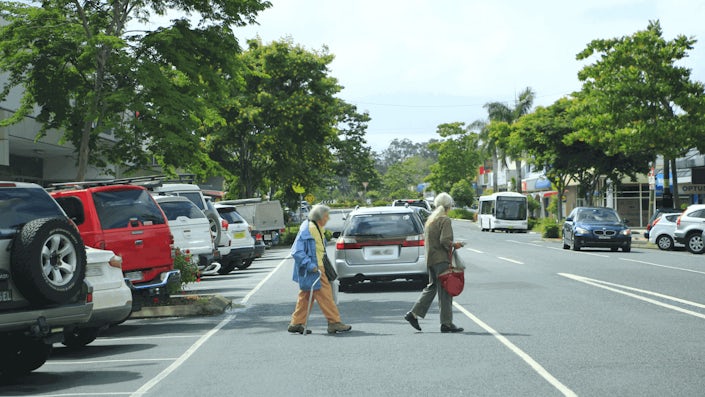 What Is Defensive Driving? 6 Tips How to Drive Defensively